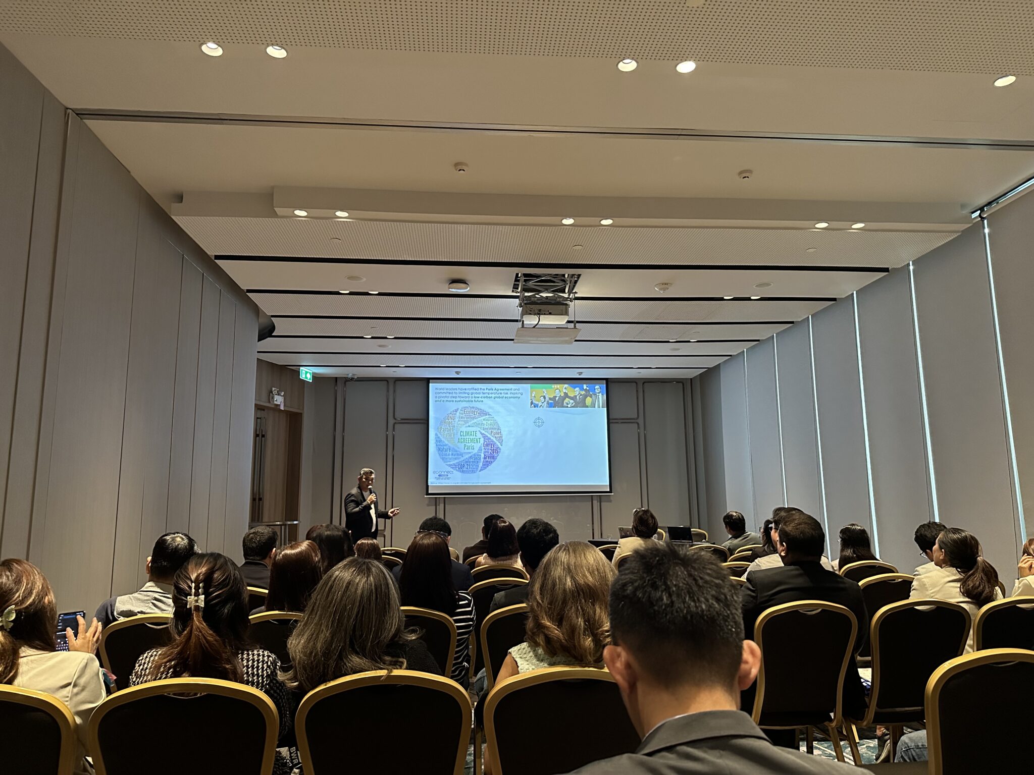Digital Dialogue | Driving Sustainability with Data & AI at OSD E ...